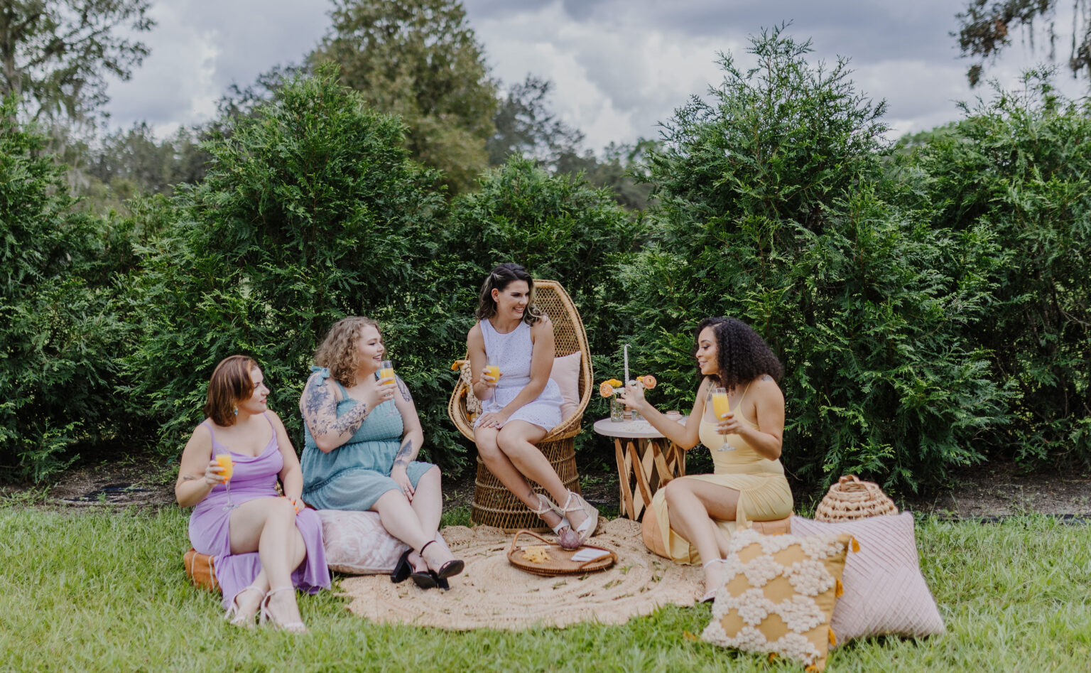Boho Picnic Vignette - Echo Event Rentals